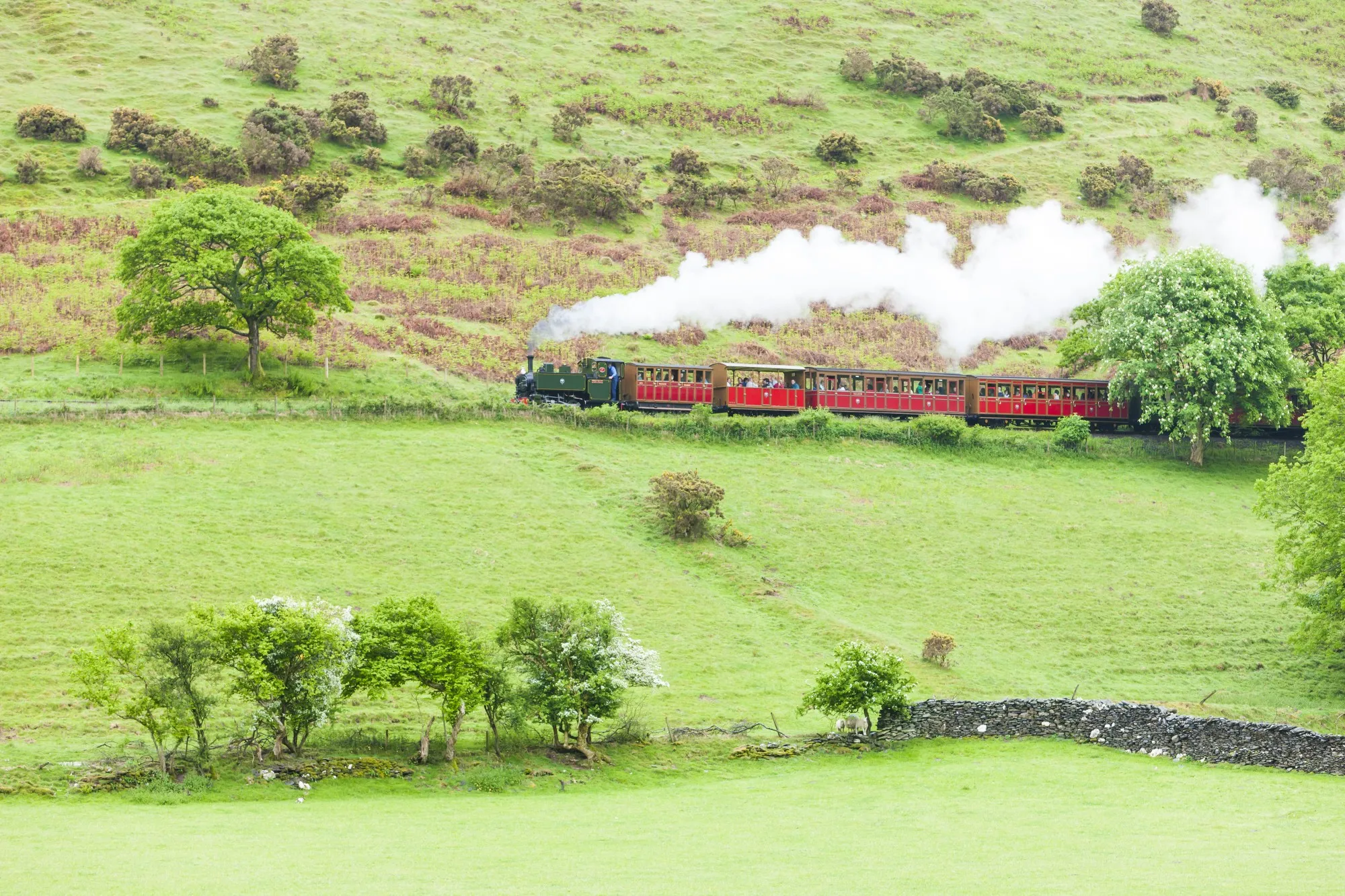 Great Little Trains of Wales - Metropole Hotel